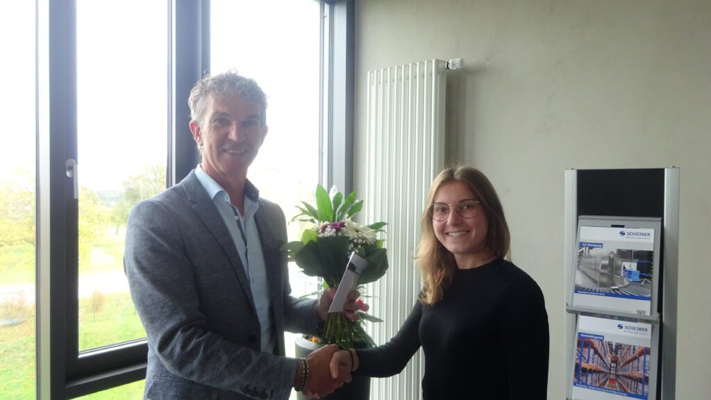 Duales Studium mit Bravour gemeistert | Scheerer Logistik